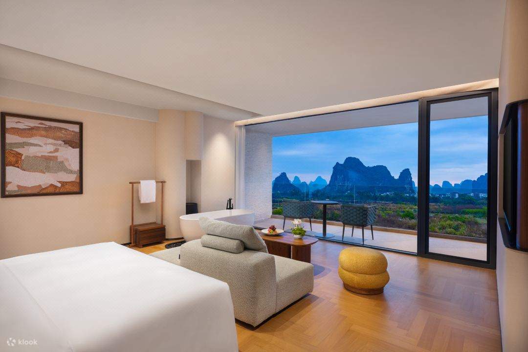 Guilin Yangshuo voco Hotel Stay Package - Klook India